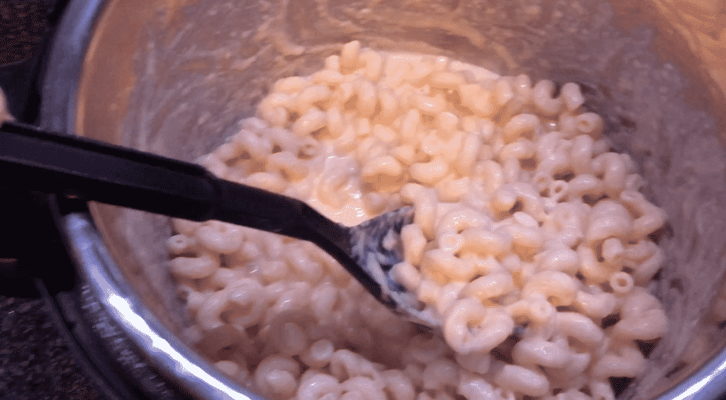 Instant Pot Macaroni & Cheese - Pressure Luck Cooking