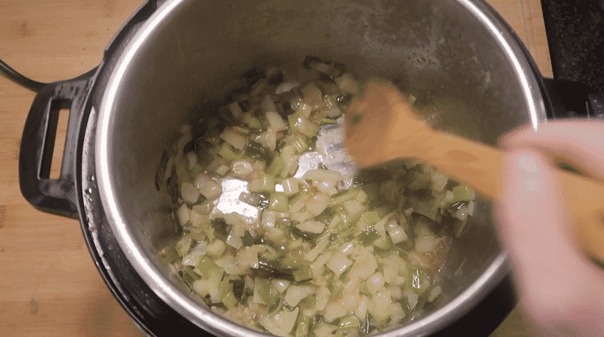 Instant Pot Chicken & Broccoli - Pressure Luck Cooking
