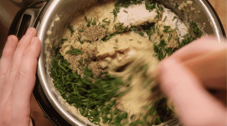 Instant Pot Garlic Mashed Potatoes - Pressure Luck Cooking