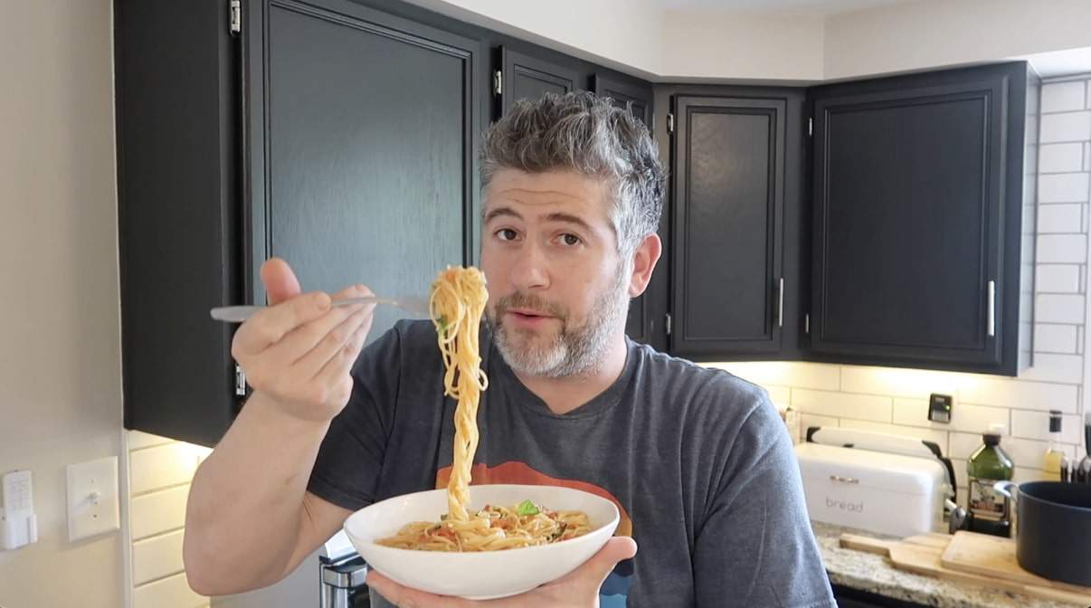 The Best Pasta Pomodoro - Pressure Luck Cooking